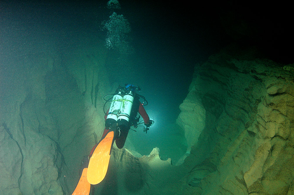 GROTTE DES PLANCHES GROTTE DES PLANCHES